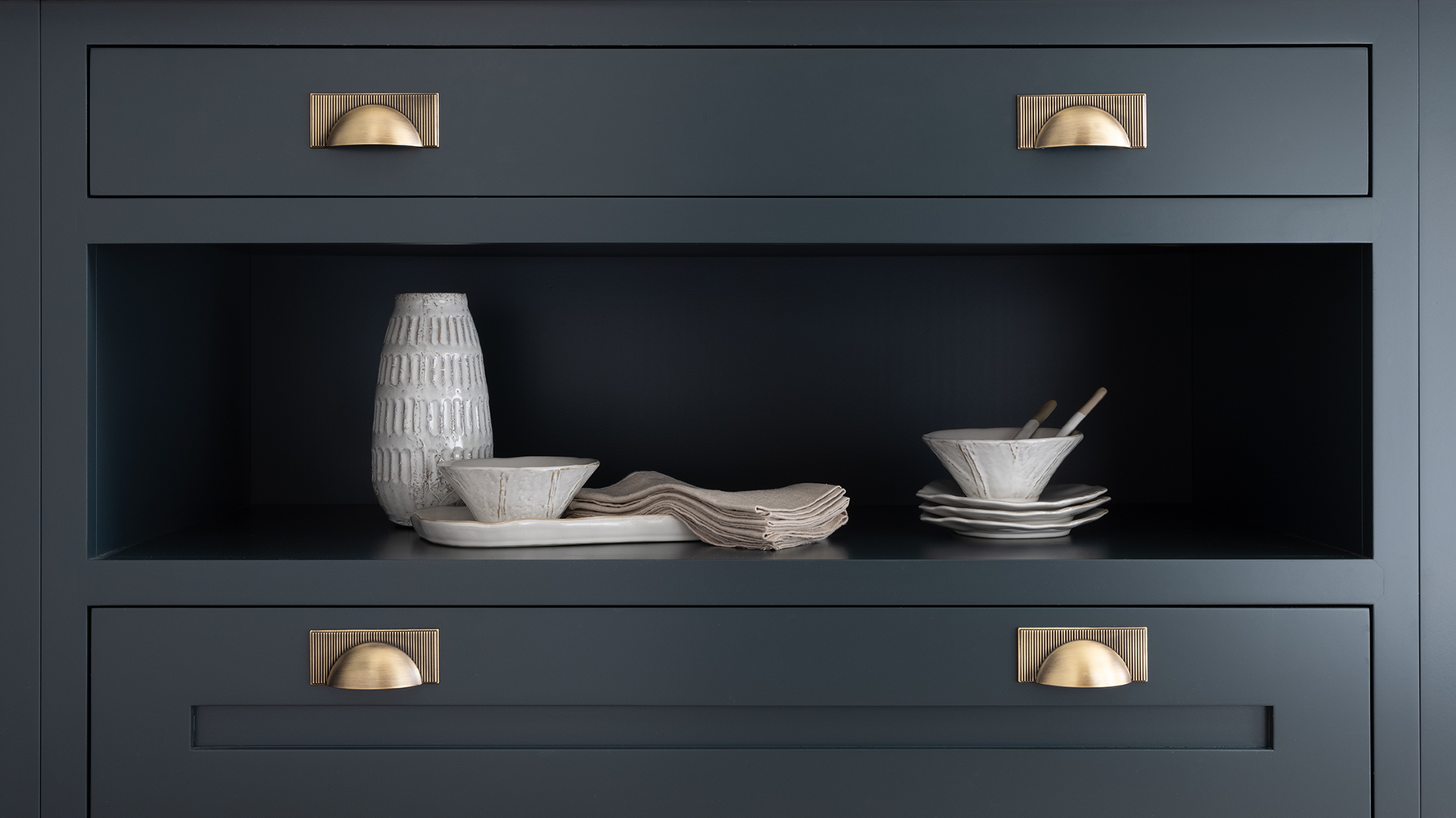 Bespoke Designer Cabinet Hardware – Hendel and Hendel USA